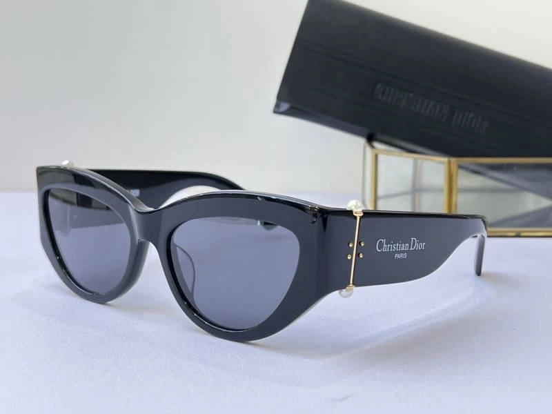 Top match Christian Dior Sunglasses