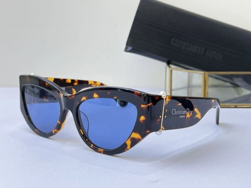 Top match Christian Dior Sunglasses