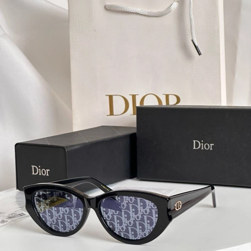 Top match Christian Dior Sunglasses