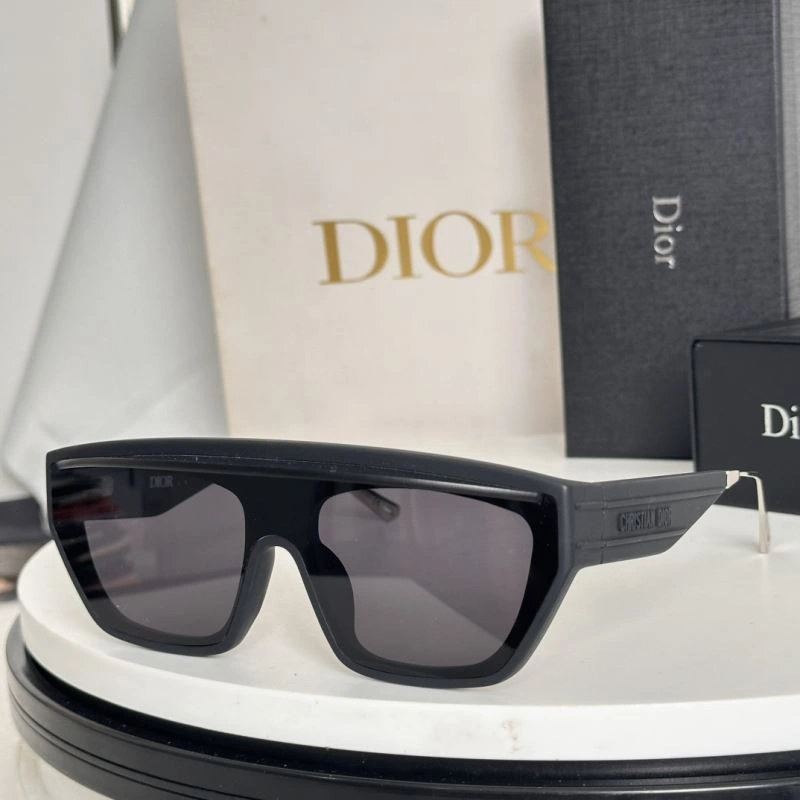 Cut-rate Christian Dior Sunglasses