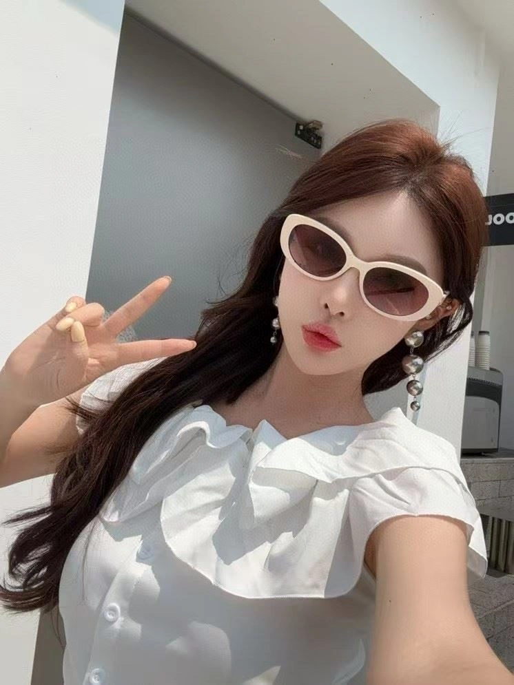 High fidelity Christian Dior Sunglasses