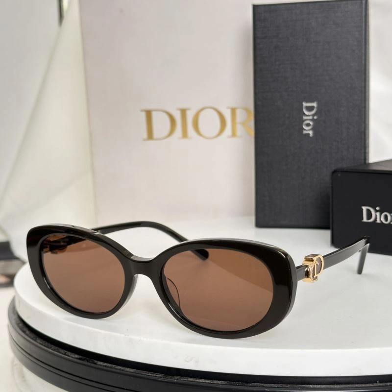 High fidelity Christian Dior Sunglasses
