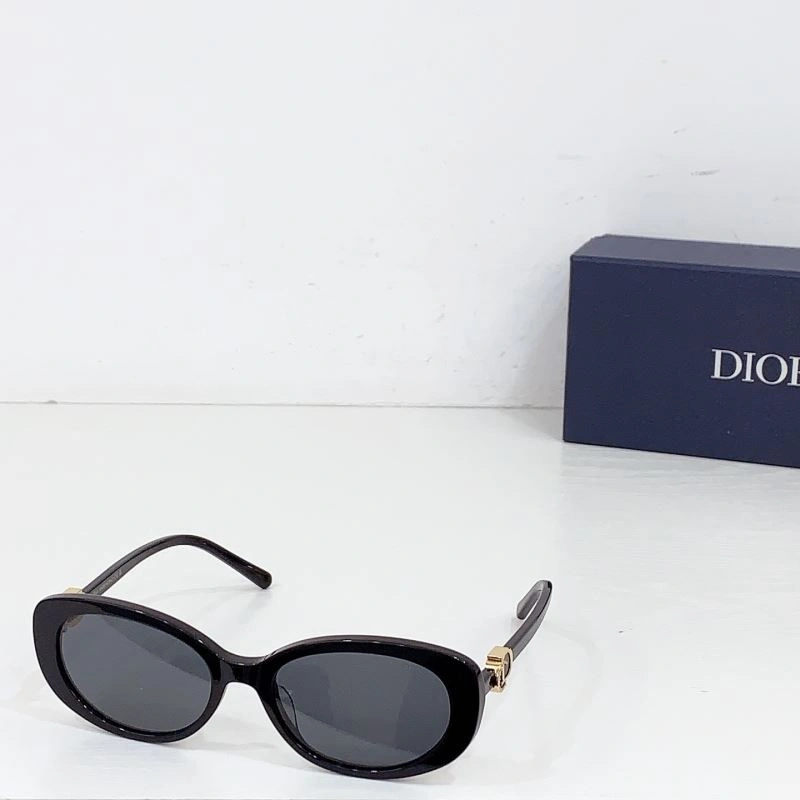 Precise copy Christian Dior Sunglasses