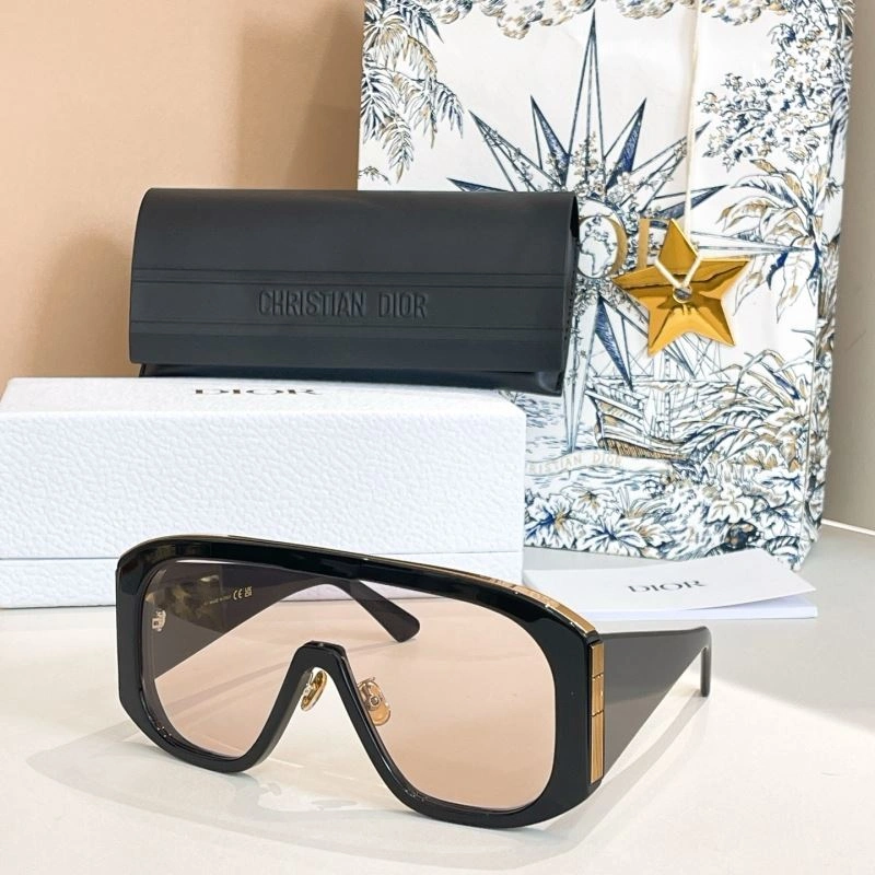 High fidelity Christian Dior Sunglasses