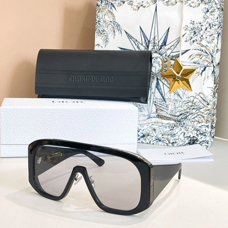 High fidelity Christian Dior Sunglasses