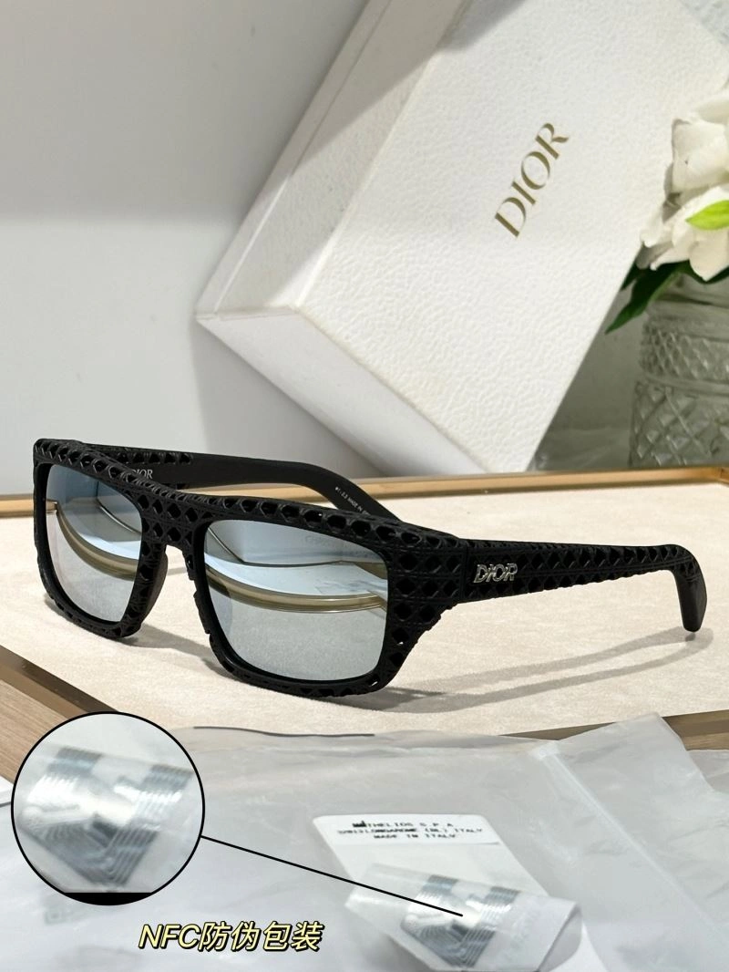 Exact replica Christian Dior Sunglasses