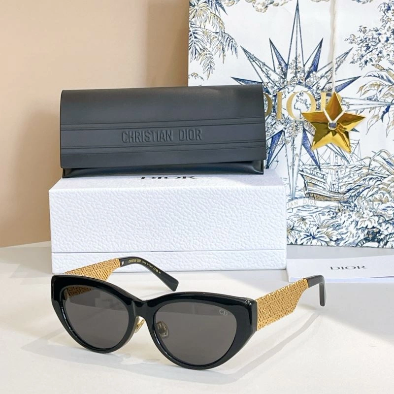 Exact replica Christian Dior Sunglasses