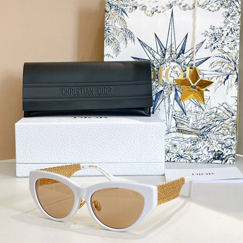 Exact replica Christian Dior Sunglasses