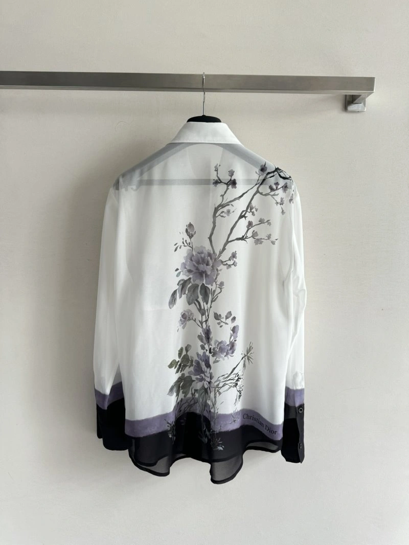 Value-priced Christian Dior Sunscreen Jacket