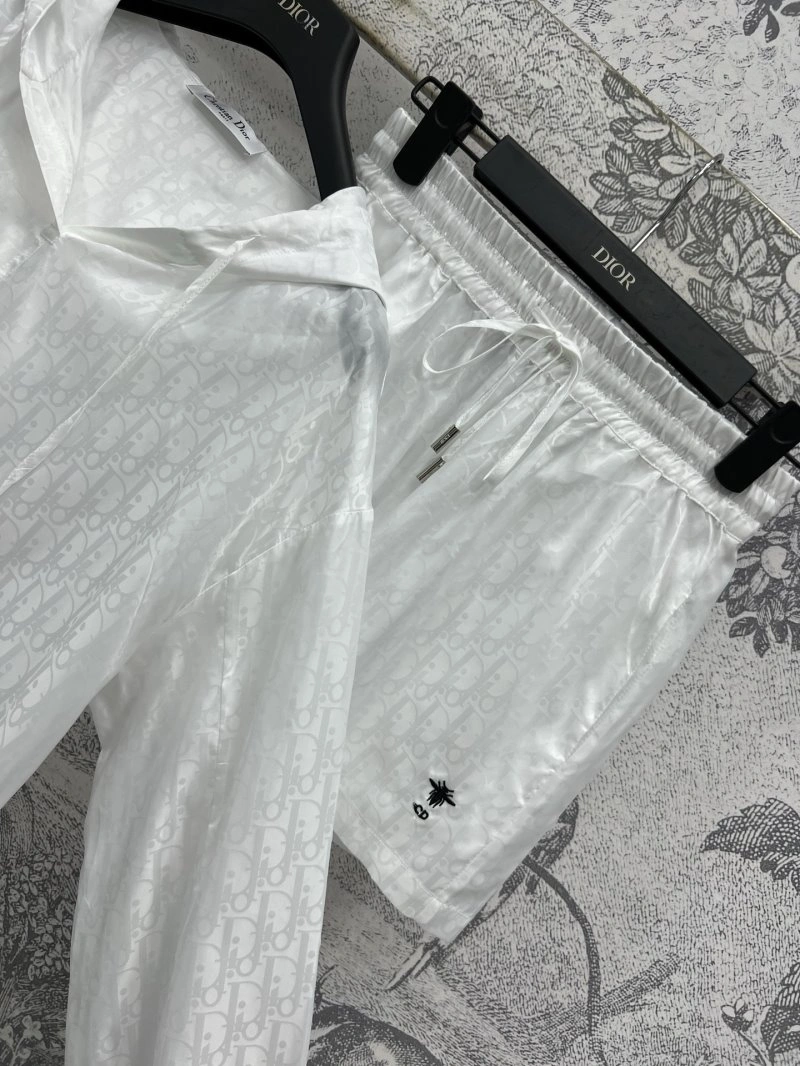 Bargain Christian Dior Sunscreen Jacket