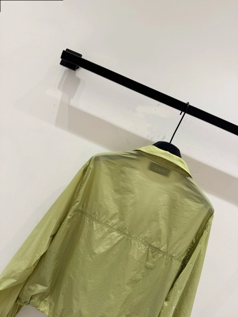 Low-cost Christian Dior Sunscreen Jacket
