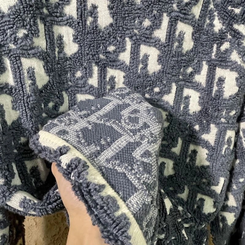 Accurate model Christian Dior Sweaters