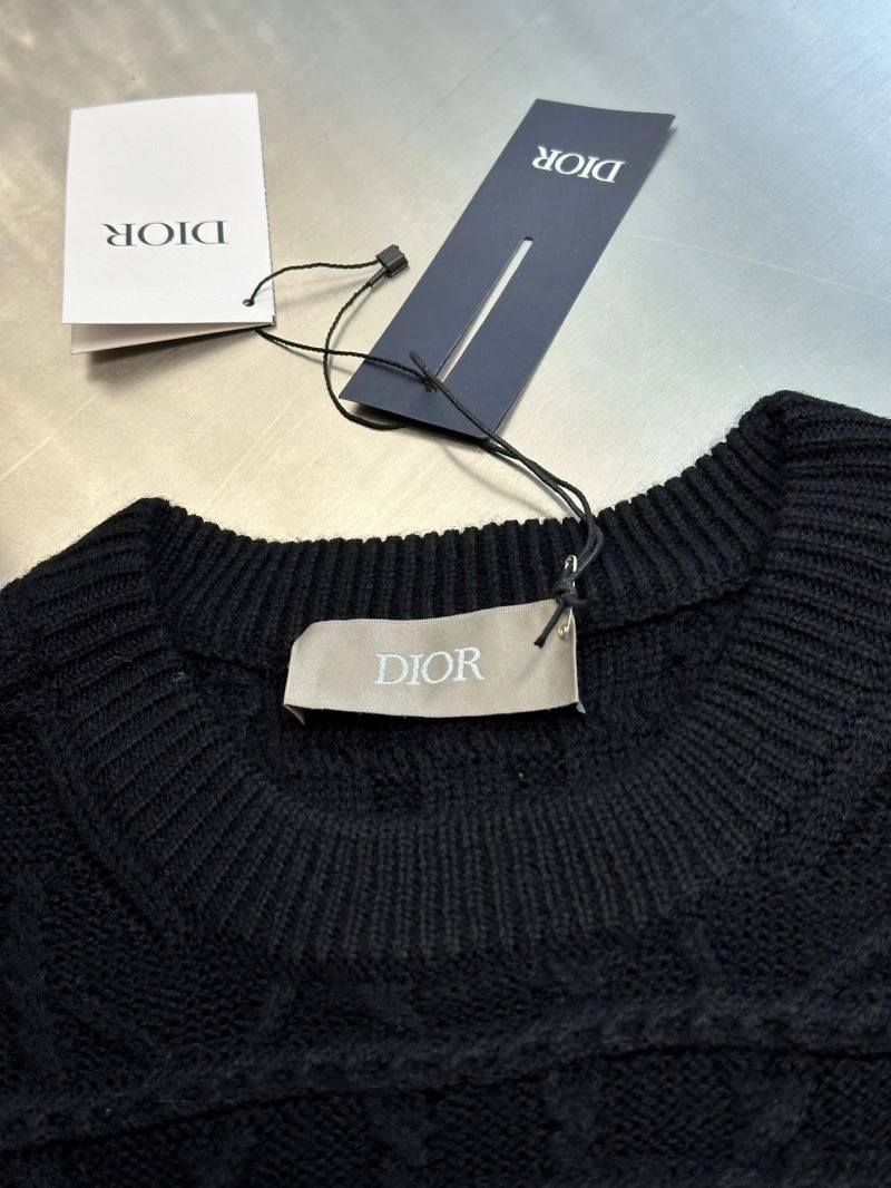Bargain Christian Dior Sweaters