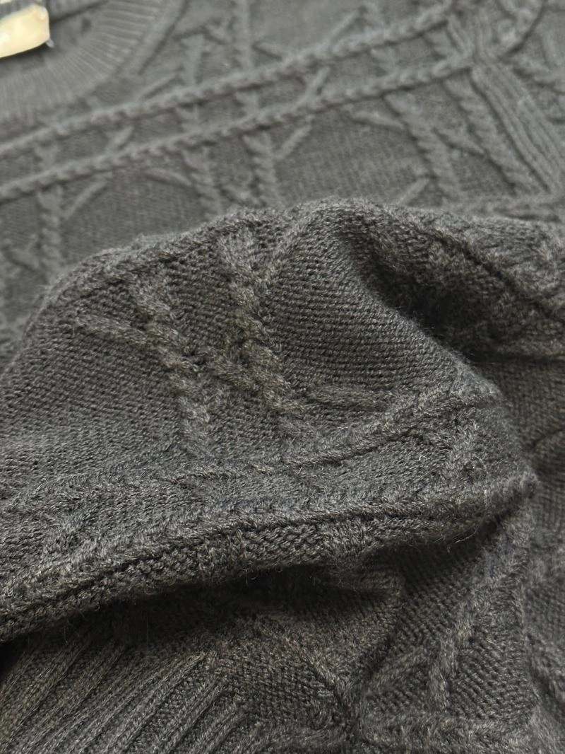 Bargain Christian Dior Sweaters