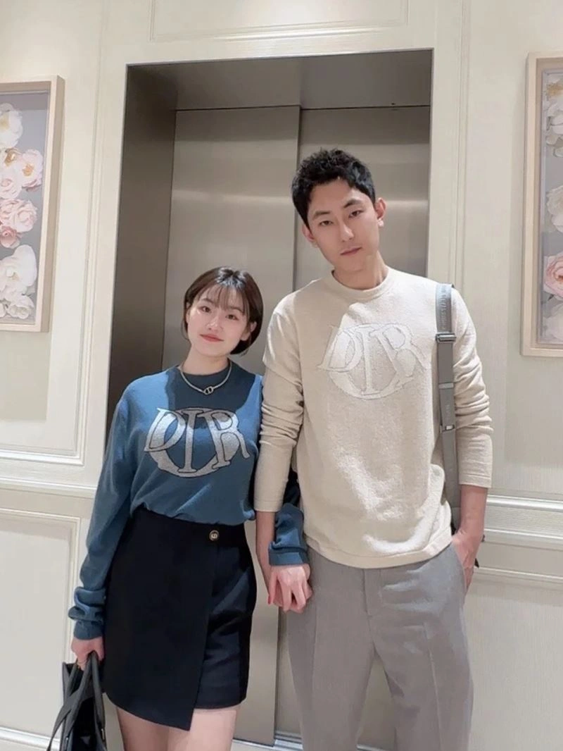Official Christian Dior Sweaters
