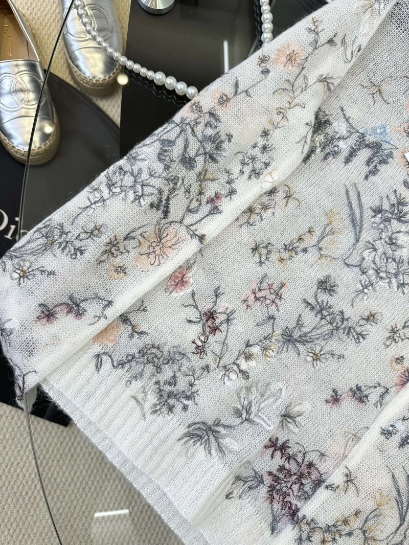 High accuracy Christian Dior Sweaters