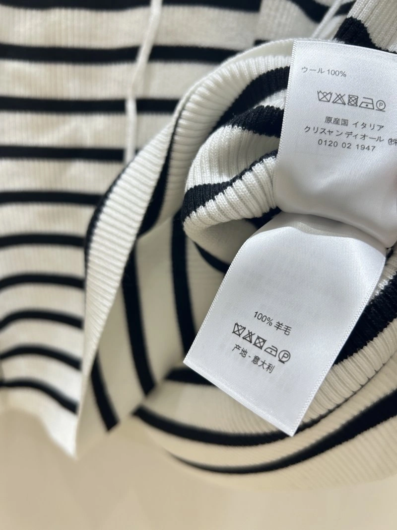 Cut-rate Christian Dior Sweaters