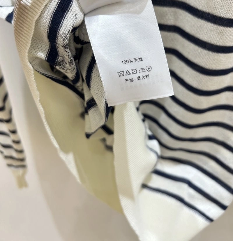 Low-cost Christian Dior Sweaters