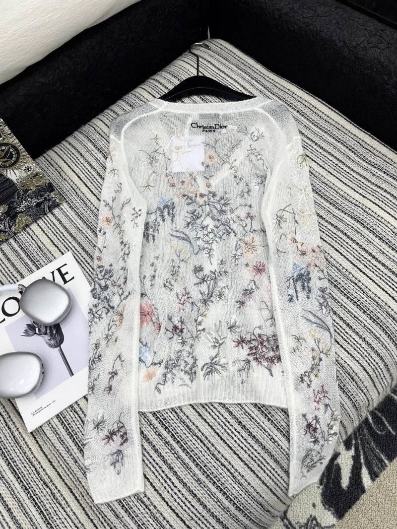 Top match Christian Dior Sweaters