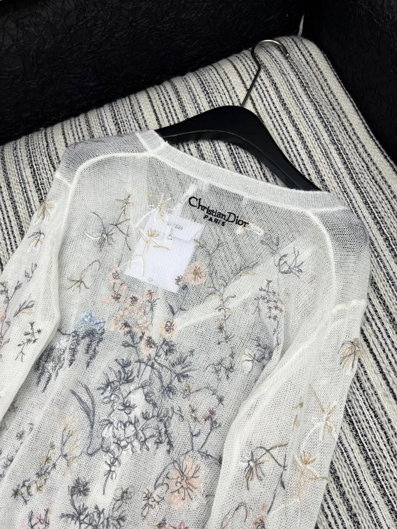 Top match Christian Dior Sweaters