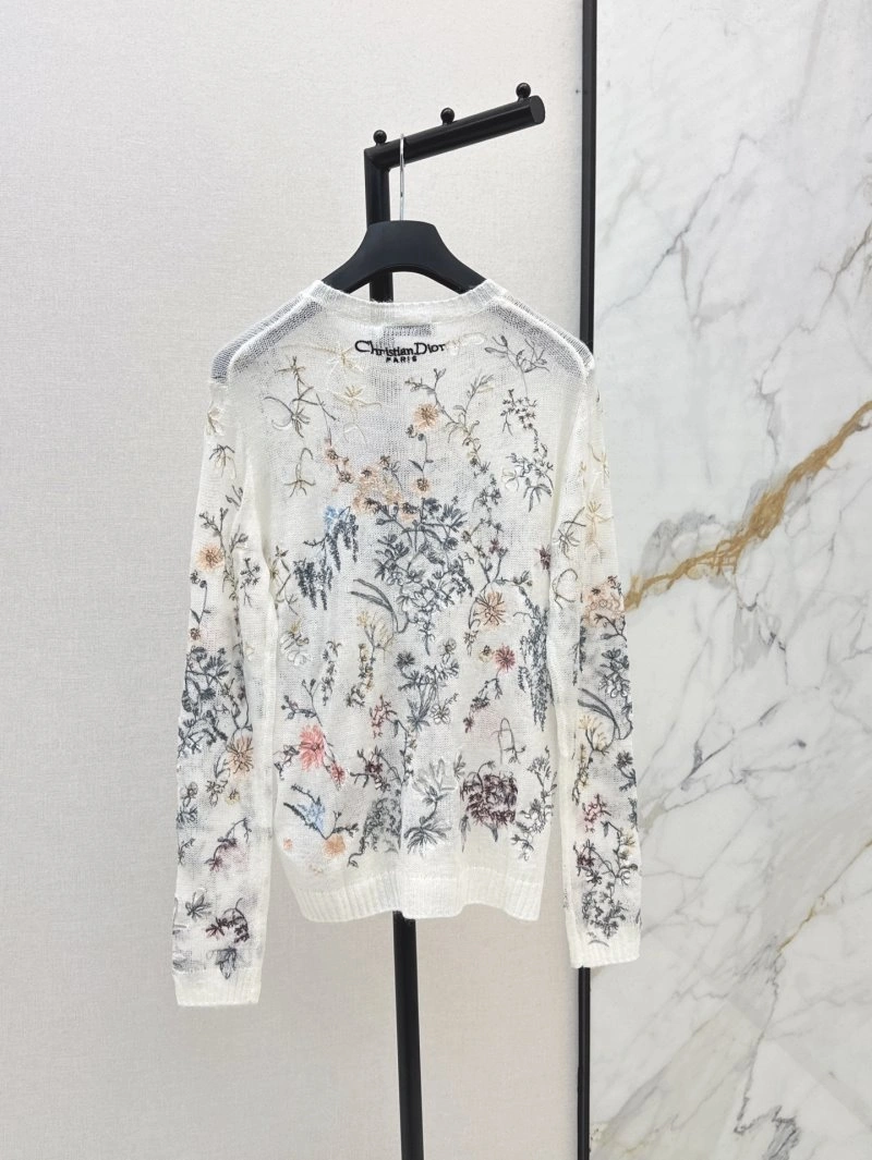Indistinguishable Christian Dior Sweaters