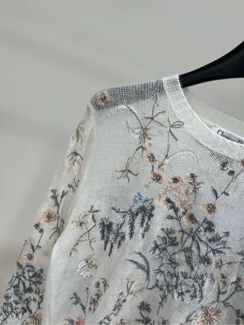 Top match Christian Dior Sweaters