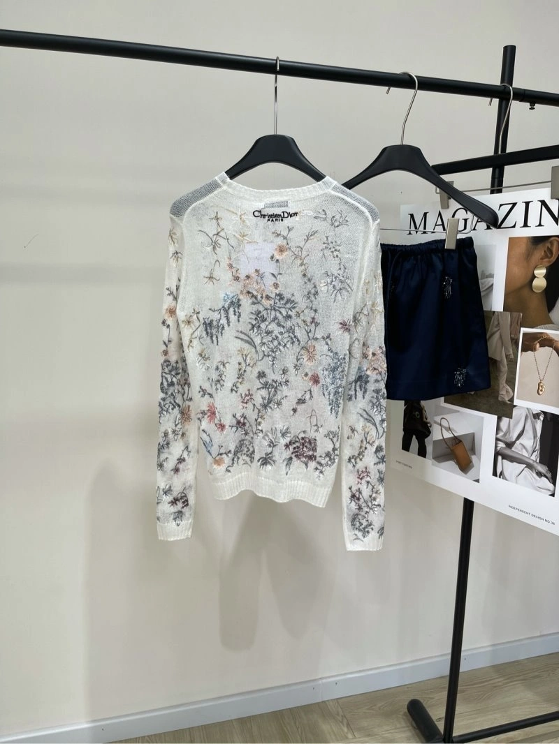Top match Christian Dior Sweaters
