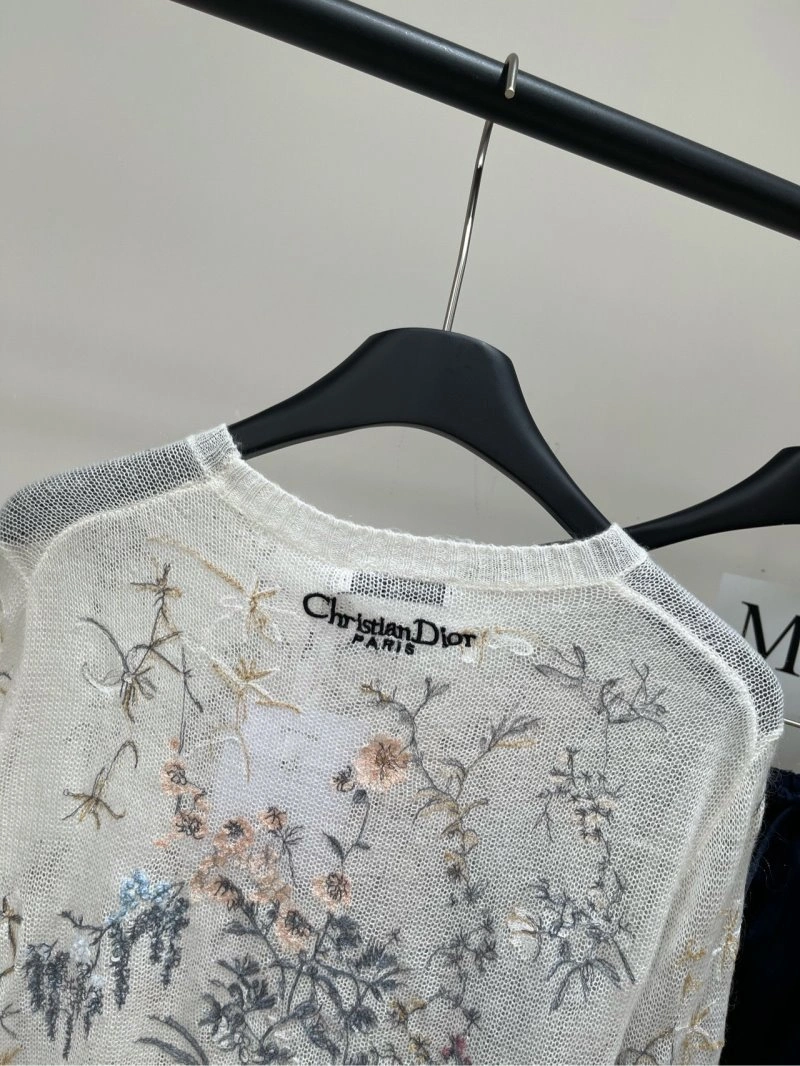 Top match Christian Dior Sweaters