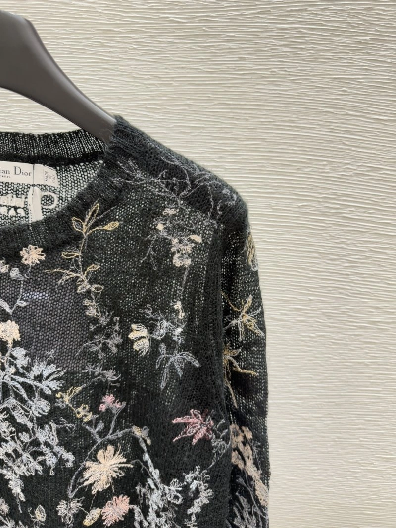 Top match Christian Dior Sweaters