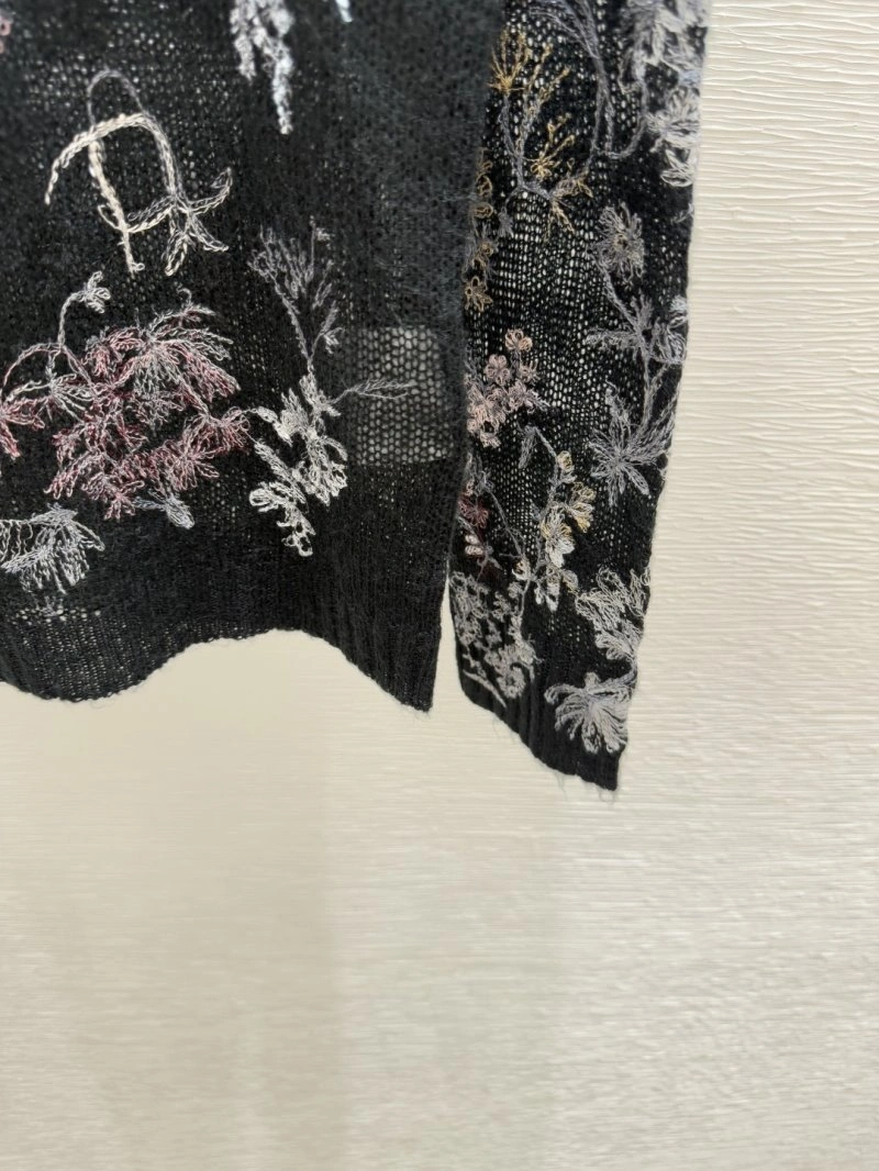Top match Christian Dior Sweaters