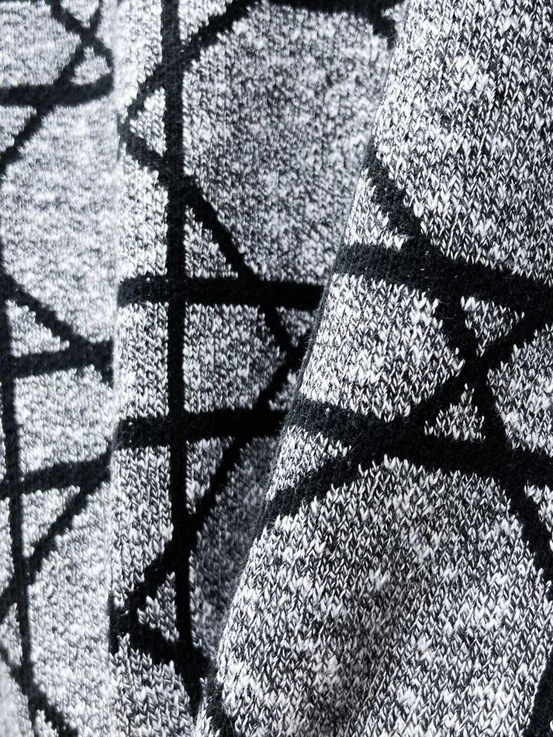Brand-original Christian Dior Sweaters