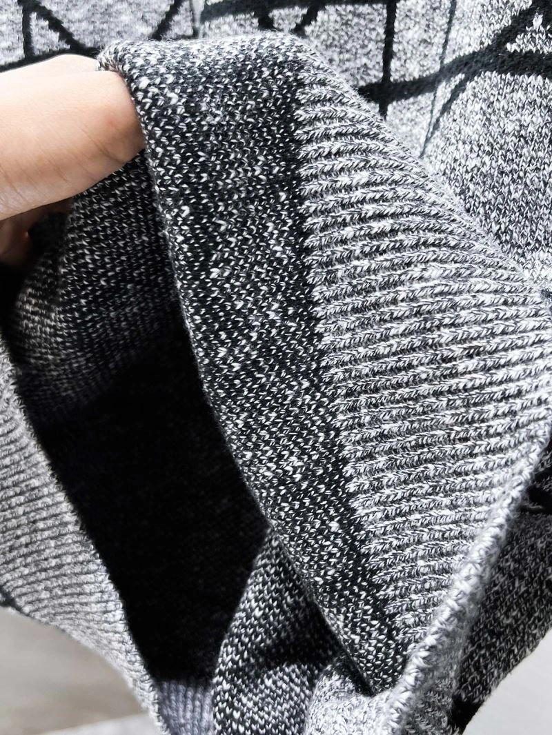 Brand-original Christian Dior Sweaters