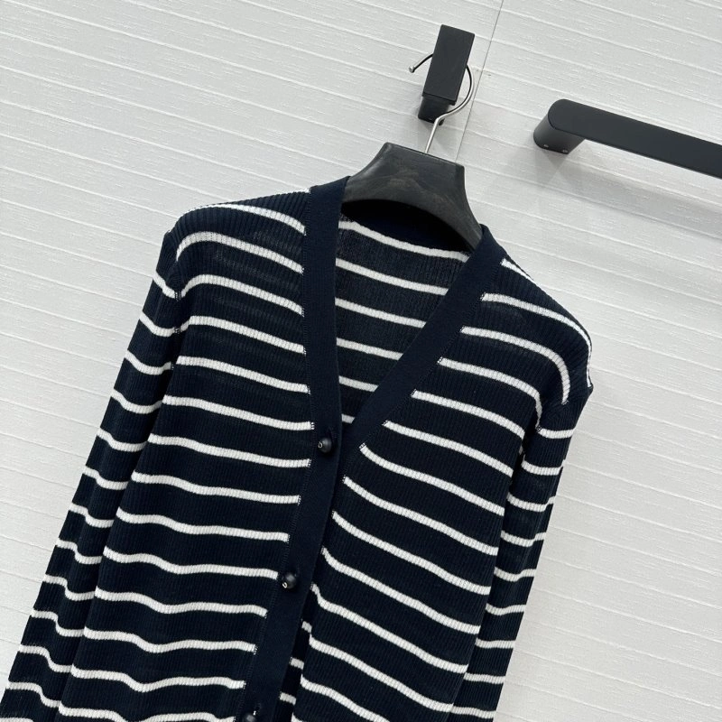 Low-cost Christian Dior Sweaters