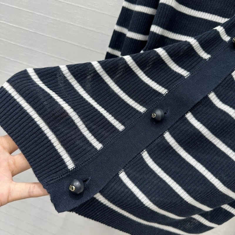 Low-cost Christian Dior Sweaters
