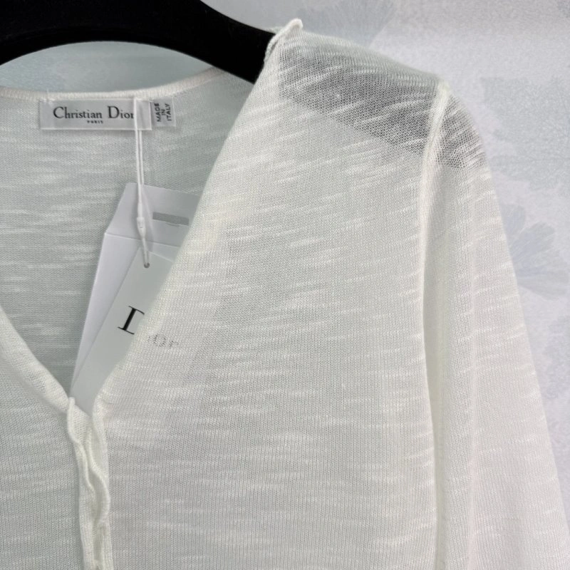 Accurate model Christian Dior Sweaters