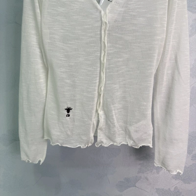 Accurate model Christian Dior Sweaters