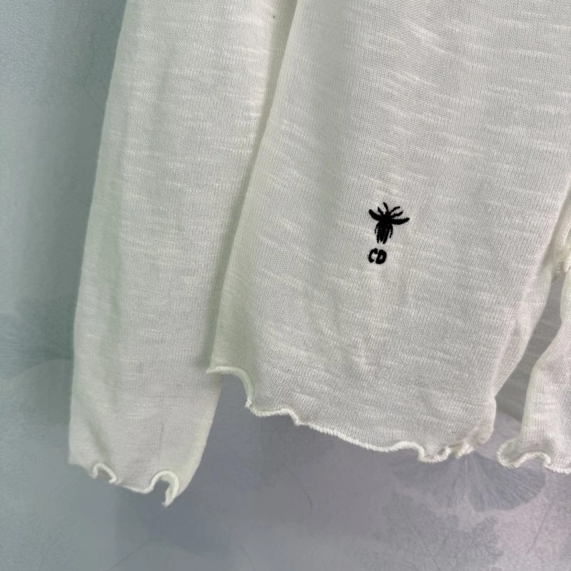 Accurate model Christian Dior Sweaters
