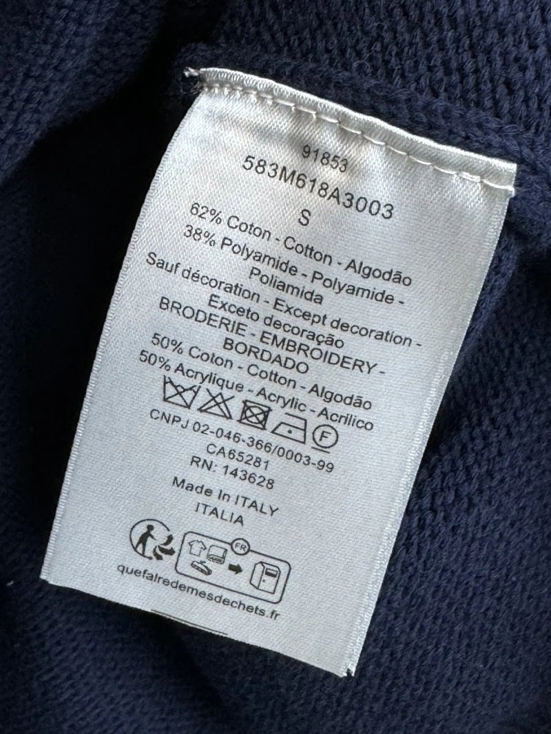 Accurate model Christian Dior Sweaters