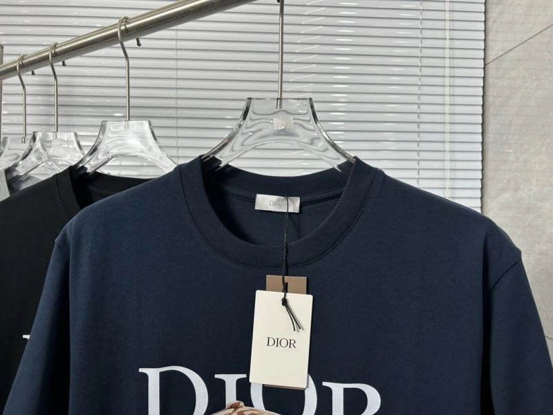 High fidelity Christian Dior T-Shirts