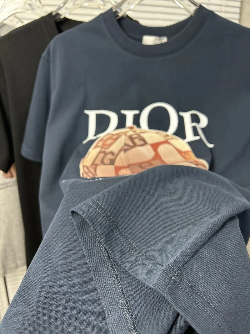 High fidelity Christian Dior T-Shirts