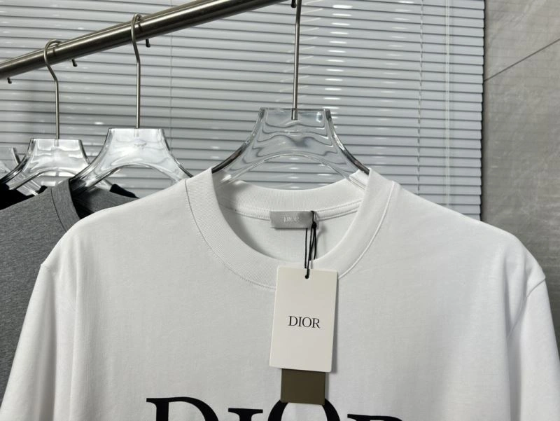 High fidelity Christian Dior T-Shirts