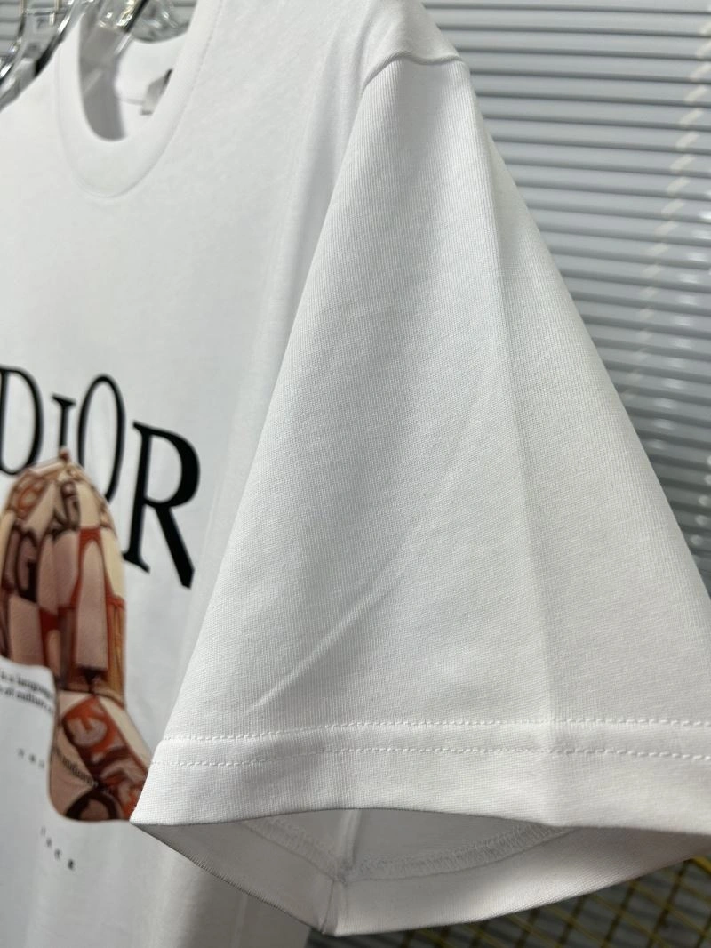 High fidelity Christian Dior T-Shirts
