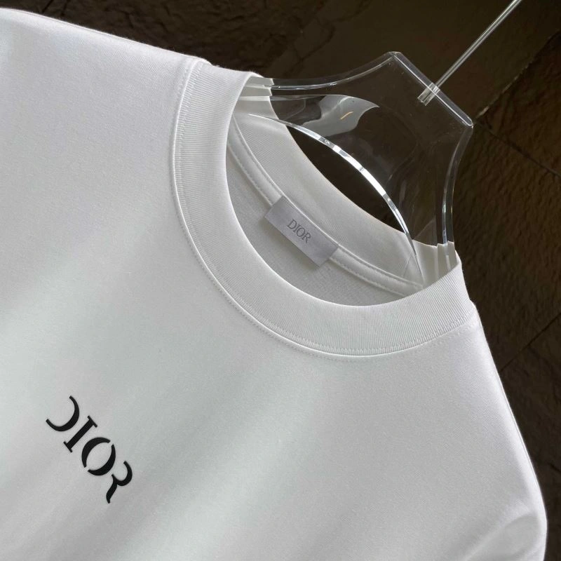 Low-cost Christian Dior T-Shirts