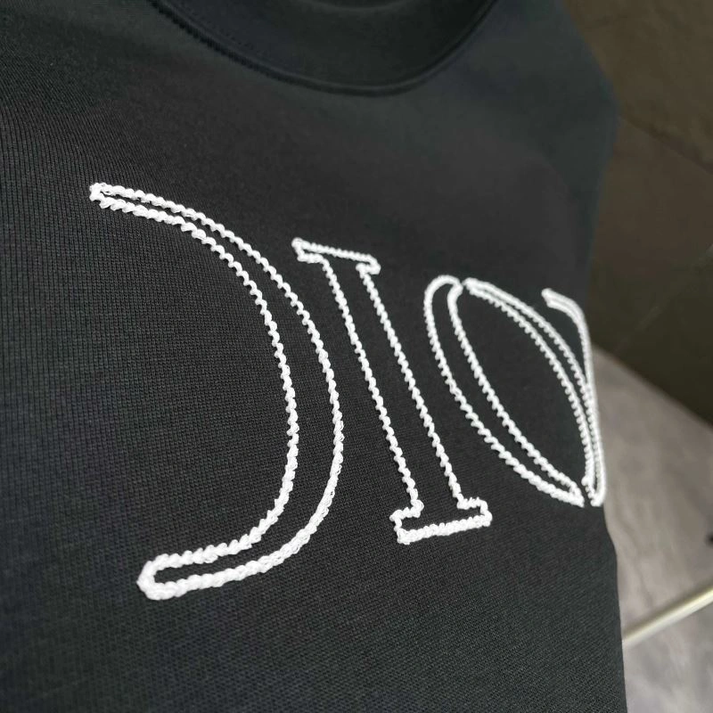 Top match Christian Dior T-Shirts