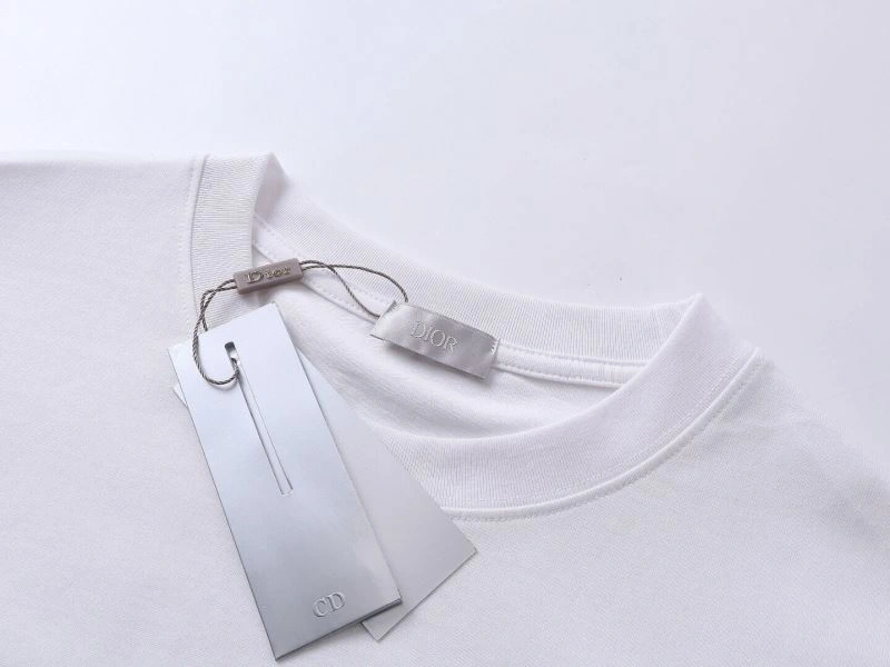 High fidelity Christian Dior T-Shirts