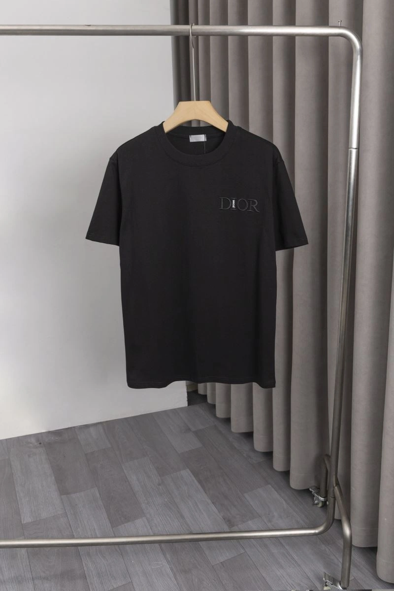 Inexpensive Christian Dior T-Shirts