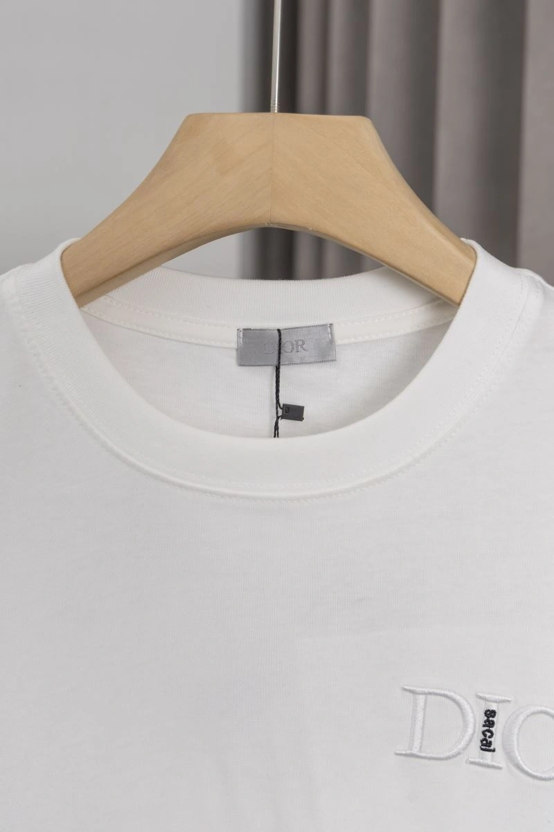 Inexpensive Christian Dior T-Shirts