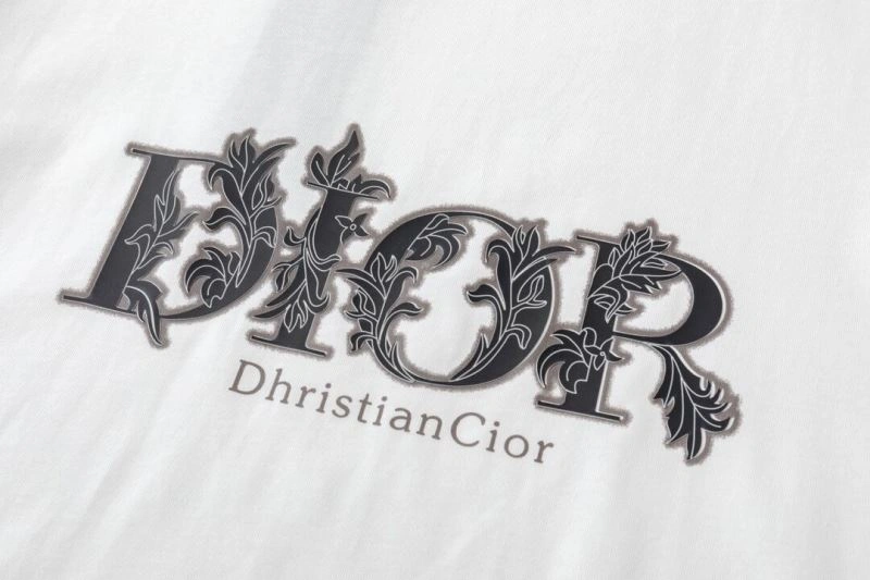 Bargain Christian Dior T-Shirts