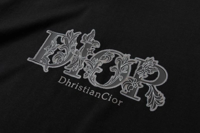 Bargain Christian Dior T-Shirts