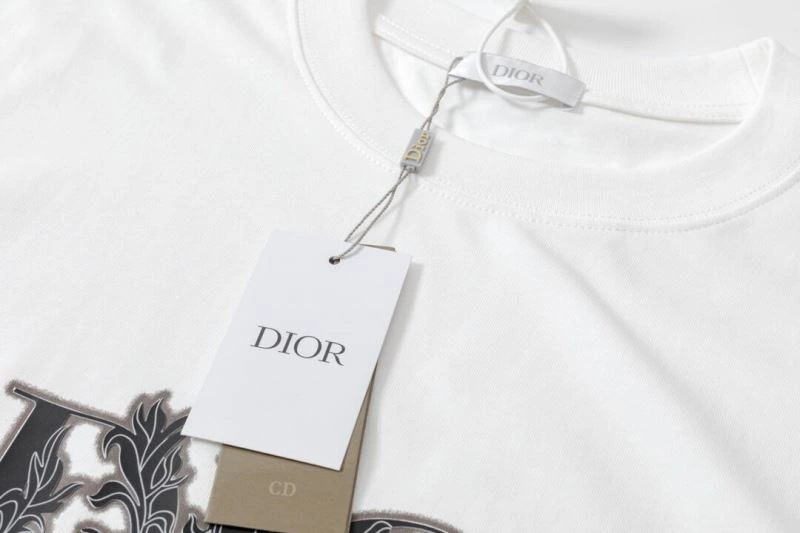 Bargain Christian Dior T-Shirts